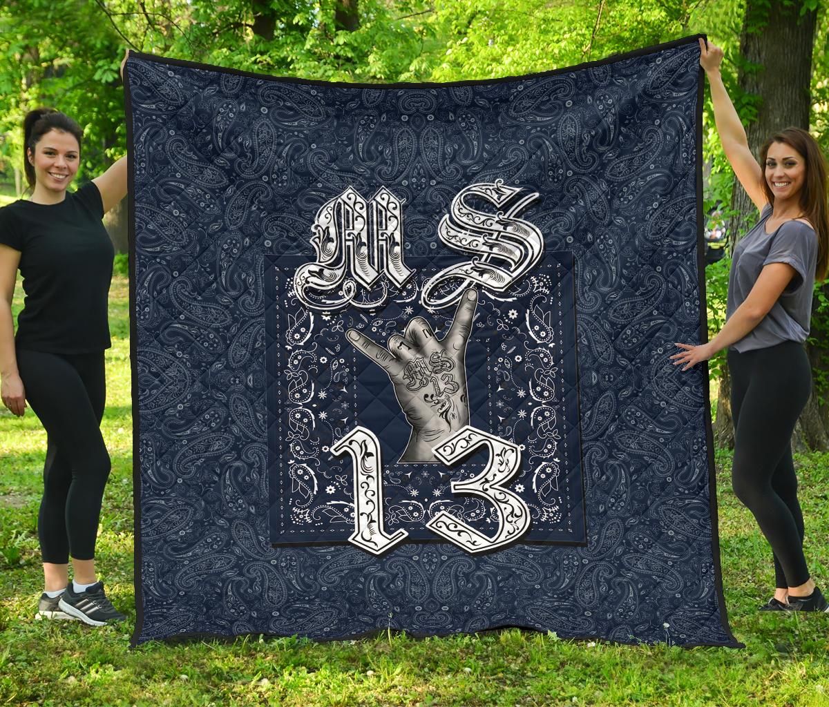 MS-13 Gang Premium Quilt - Blue Bandana Pattern – To The Closet